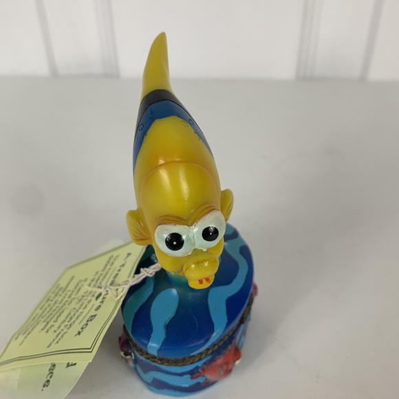 That’s Kooky | Art | Nwt Thats Kooky Rare Yellow Fish Trinket Box With ...